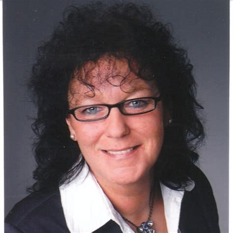 Carola Ebert Finanzbuchhalterin Dis Ag Xing