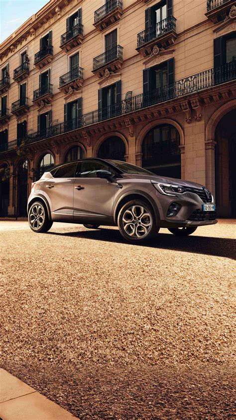 Кий Авто - офіційний дилер Renault (Рено) в Києві. Купити Рено в Україні.