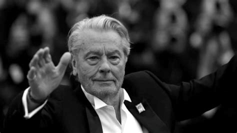 Днес погребват легендата на киното Ален Делон