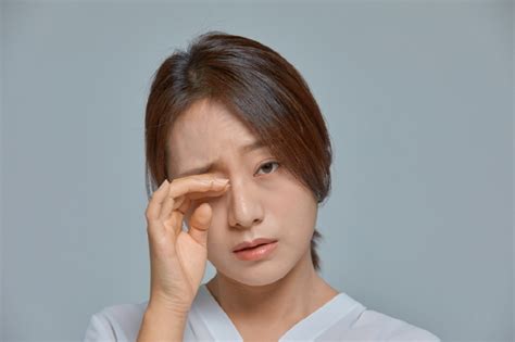 Eyes Tremble At Mother In Laws Nagging Magnesium Deficiency Vs