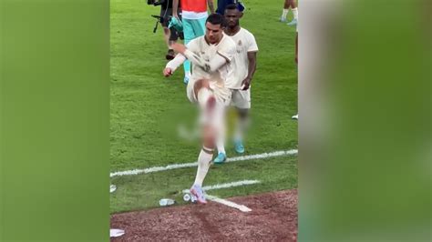 C罗遭遇沙特联赛的首场失利，感谢球迷后怒踢水瓶凤凰网视频凤凰网