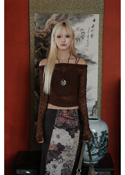 Off Lace T 오프 레이스 티 에이블리