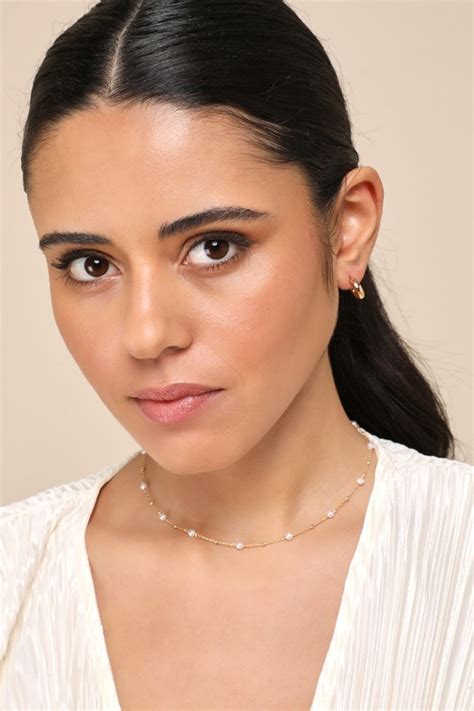 14kt Gold Plated Necklace Gold Jewelry Dainty Pearl Necklace Lulus