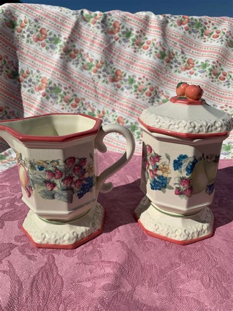 Vintage Avon 1980s Sweet Country Harvest 6 Piece Set With 4 Mugs Sugar