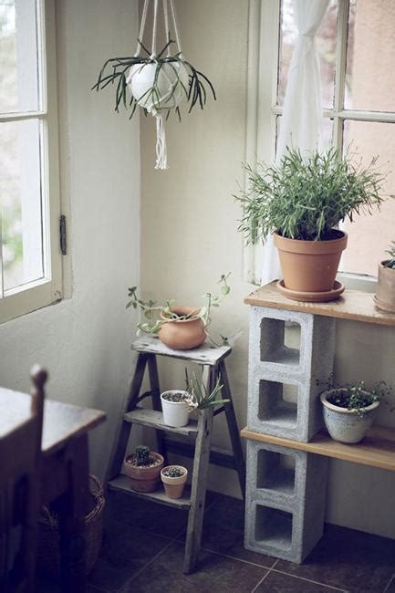 22 Fun And Cheap Ideas For DIY Cinder Block Projects