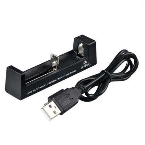 Xtar MC1 Single Bay Charger - C$7.99 - Haze Smoke Shop