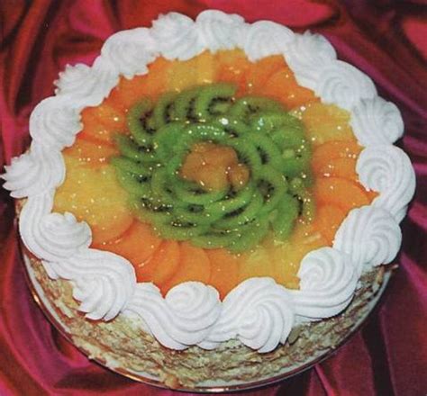 Fruit cake / Торт «Бисквитно-фруктовый»