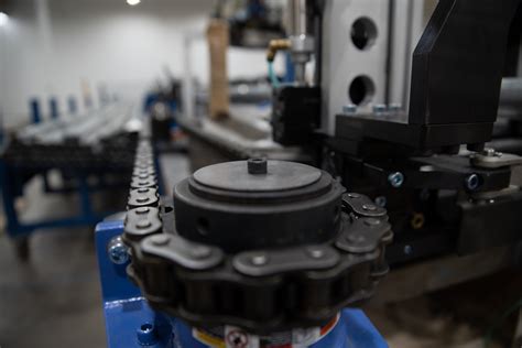 Optimizing Manufacturing Efficiency With Automated Material Handling A