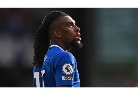 Everton Confident Alex Iwobi Will Sign Five Year Extension At Goodison Park