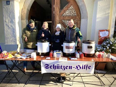 Spenden Bergabe Bundespolizei Deggendorf Sch Tzen Hilfe E V