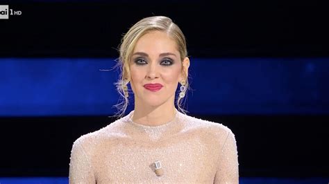 Il Monologo Di Chiara Ferragni A Sanremo 2023 Anche Il Vestito Parla