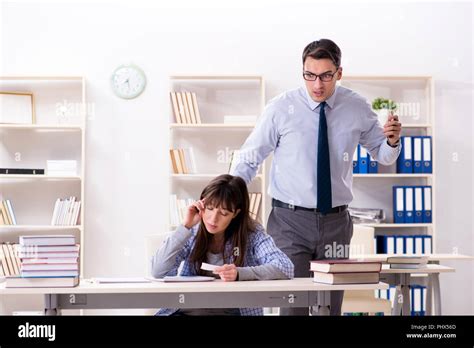 Male Lecturer Giving Lecture To Female Babe Stock Photo Alamy