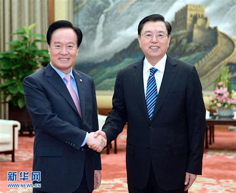 张德江会见韩国国会副议长 时政 人民网