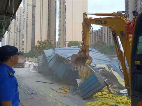 2天拆除4千平方米违建 塔子湖街碧波街告别行路难手机新浪网