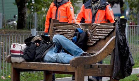 Assertive Outreach Team Looks To Fill In Critical Mental Health Gap