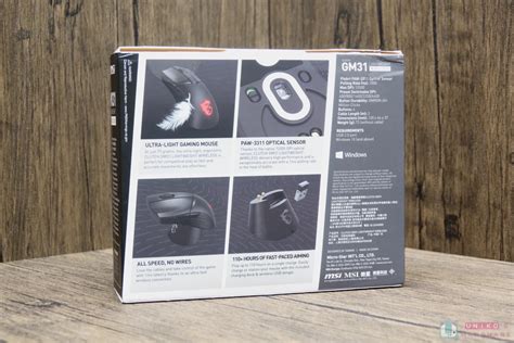 極輕滑鼠體驗 Msi Clutch Gm31 Lightweight Wireless 開箱 Unikos Hardware