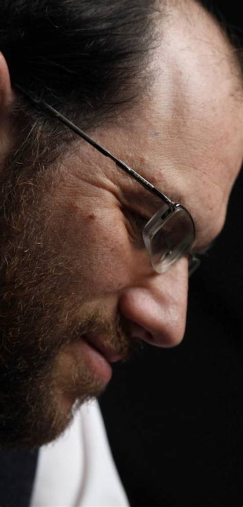 הקול האישי פרק 2 אהרן רזאל הרדיו של מנחם טוקר