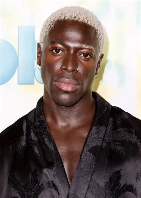 Moses Sumney Biography Movies List Wegreen Entertainment
