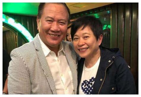 62岁万梓良二婚娶小16岁空姐老婆后，如今却患病穷困潦倒？
