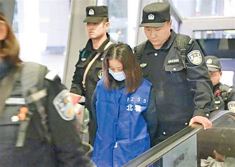 風水騙黨被搗 拘85人 東方日報