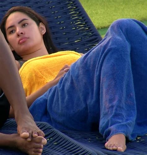 Isabelle Nogueiras Feet