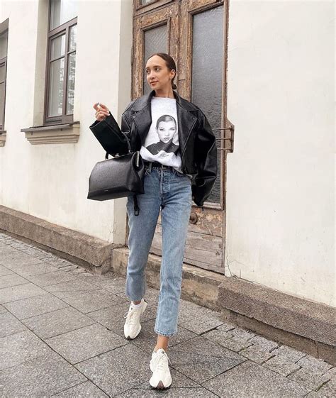 10 Ways To Style Your Favorite Graphic Tee Fitness Blog