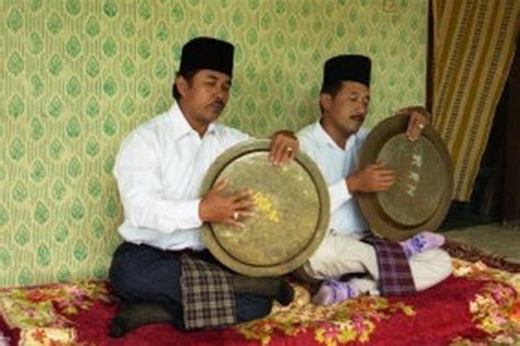 Foto Mengenal Tradisi Lisan Di Indonesia Dari Aceh Hingga Maluku My
