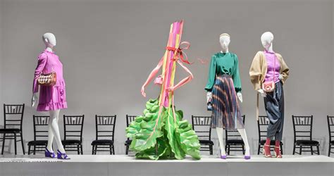 河源白里橱窗设计有限公司