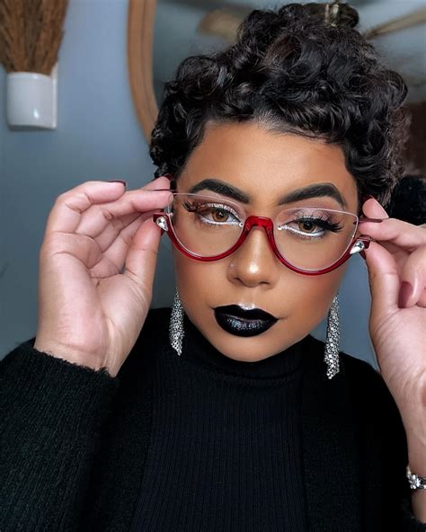 Redheadgeek Redheadgeek Added A New Photo