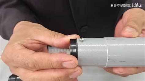 杨氏双缝干涉实验 哔哩哔哩