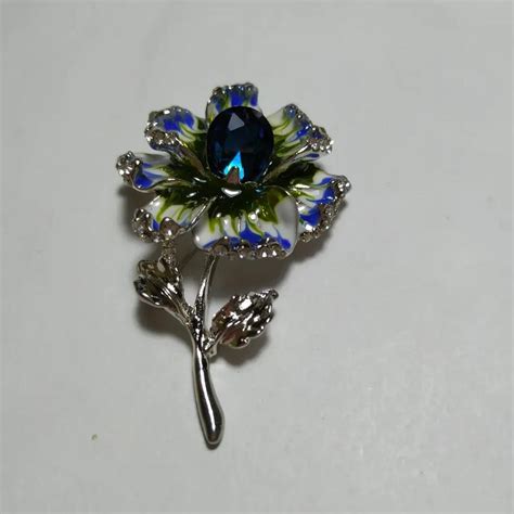 Брошка кулон — ціна 80 грн у каталозі Брошки Купити аксесуари за доступною ціною на Шафі