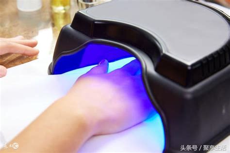 化妝品螢光劑危害 螢光劑化妝品怎麼鑑別 每日頭條