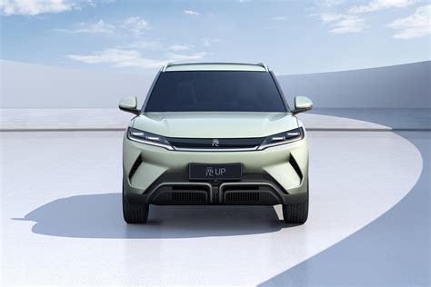 元up 2024款 401km 超越型图片比亚迪123张图片汽车官方图库懂车帝