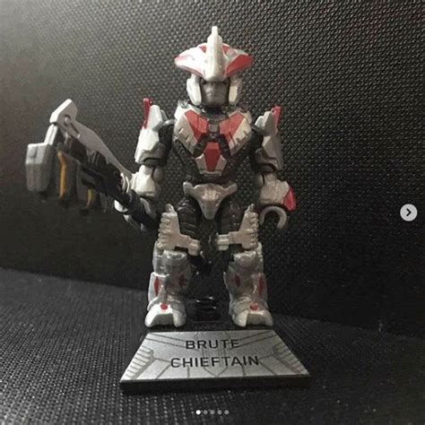 Halo Universe Toys And More New Mega Construx Halo Heroes Series 13