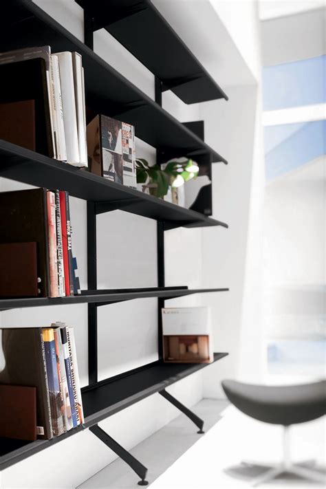 Infinite Compositions With The Continua Bookcase