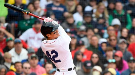 張育成連5場先發無安打 明與大谷翔平投打對決