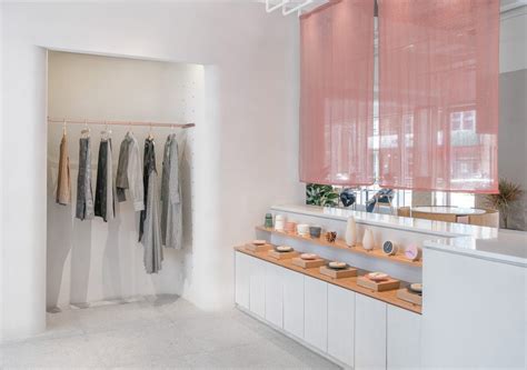 Shanghai Restaurant By Office Coastline For Genshang Is A Gentle