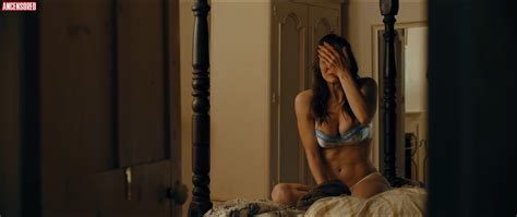 Naked Kacey Clarke In Welcome To Curiosity