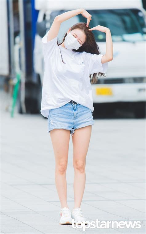 Hd포토 러블리즈lovelyz 이미주 사랑둥이 하트 두시탈출 컬투쇼 출근길 네이트 연예