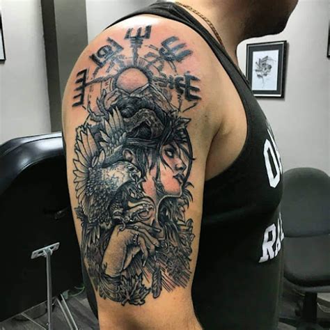 4 отзива за Hypnotize Tattoo Shop Студио за татуировки в Русе Русе