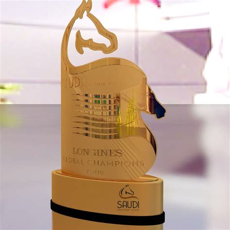 Unique Trophy Design Trophies And Awards