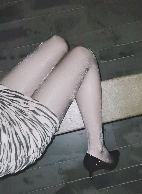 郑州cd小爱 On Twitter 郑州伪娘 线下约炮 黑丝 男娘 约啪 郑州交友 黑丝尾巴喜欢吗？