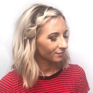 30 Of The Coolest Hairstyles For Women With Smaller Face