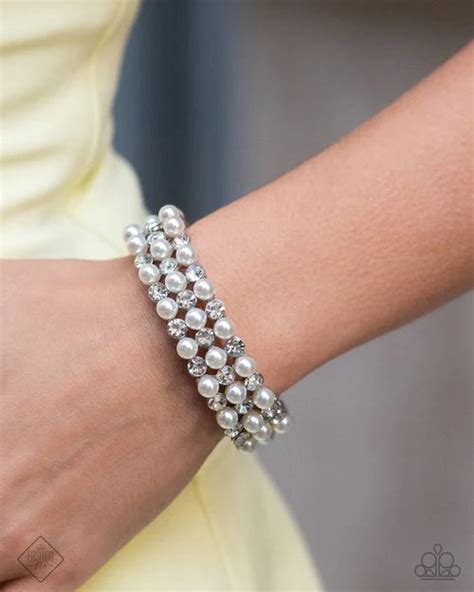 A Finishing Touch Fashion Fix February 2025 Fiercely 5th Avenue A