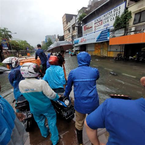 Banjir Kepung Makassar Danny Pomanto Camat Lurah Pantau Drainase OPD Wajib Siaga Bencana
