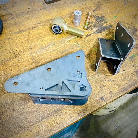 Universal Diy Traction Bar Brackets Frame Mount Tmr Customs