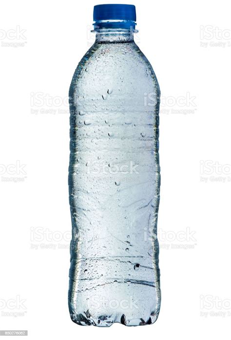 전체 물방울과 젖은 블루 플라스틱 물 병 흰색 배경에 고립 된 폐쇄 물병에 대한 스톡 사진 및 기타 이미지 물병 병 물