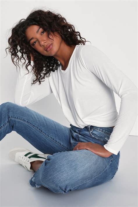 Cute White Long Sleeve Tee Knotted Crop Top Ruched Tee Lulus