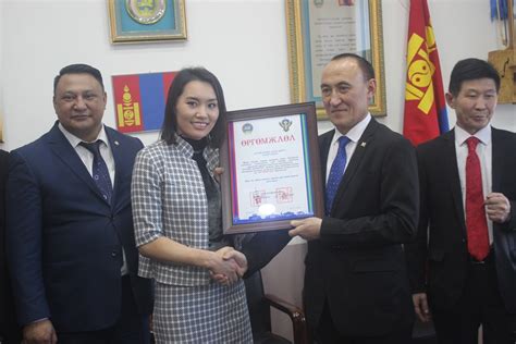 “ХУУЛИА ДЭЭДЭЛЬЕ” ЕРӨНХИЙ АРГА ХЭМЖЭЭГ ДҮГНЭВ