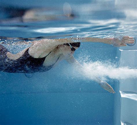 Nage à Contre Courant pour Piscine UWE JUNO